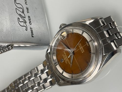 Universal Geneve - Tropical Polerouter ref 204503/2