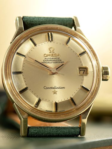 Omega - 1966 Omega Constellation 14K YG (Ref. 168005/6) Gold "Pie-Pan" Dial